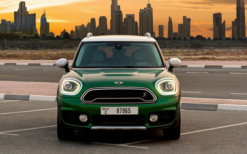 Hire the Powerful Mini Cooper Countryman S 2020 in Dubai